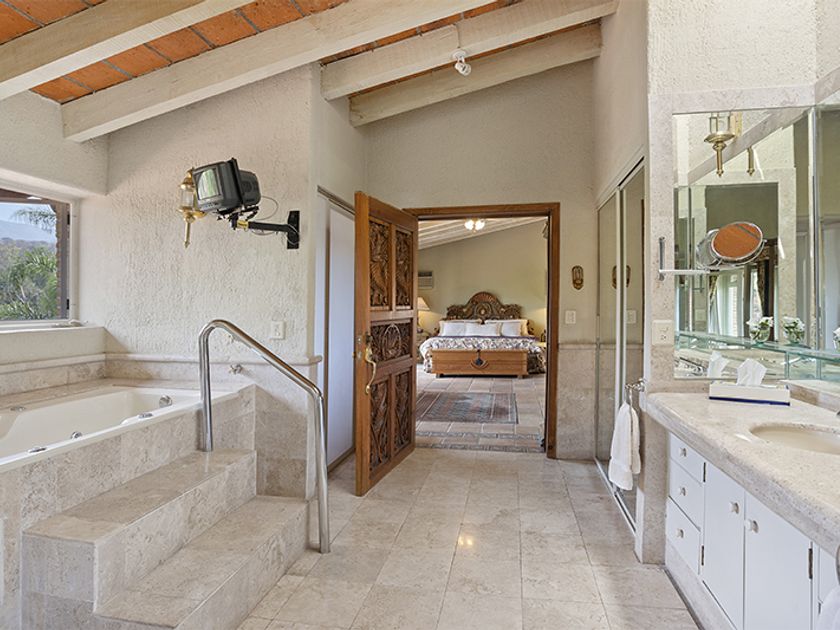 venta Casa en Ajijic Centro, Chapala, Jalisco (449827--24)- icasas.mx