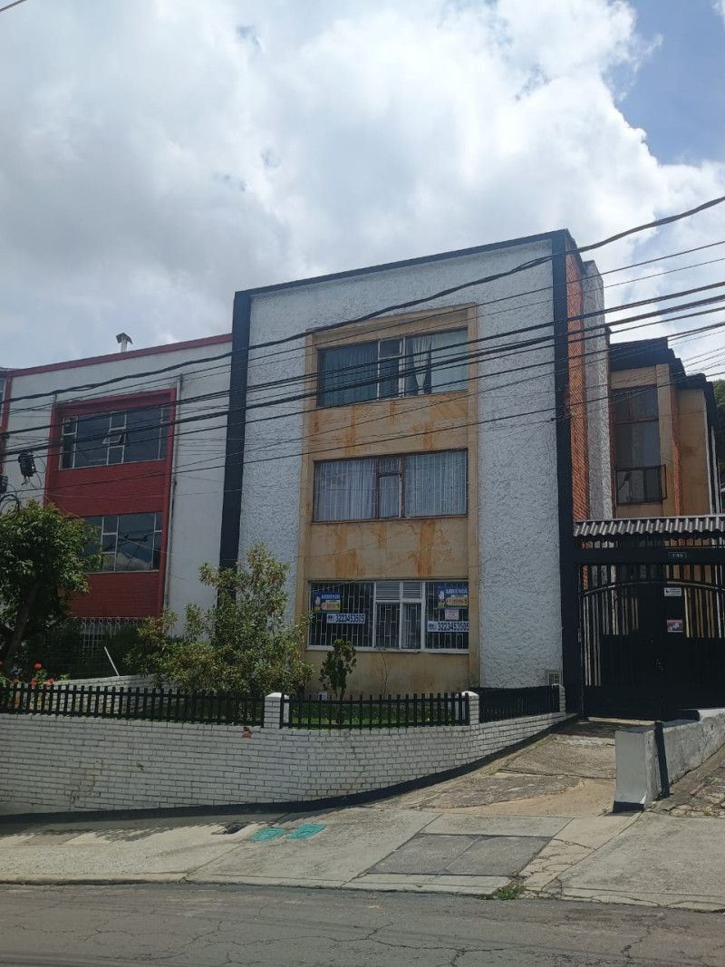 arriendo Apartamento en Pardo Rubio, Chapinero (A6311411 ...