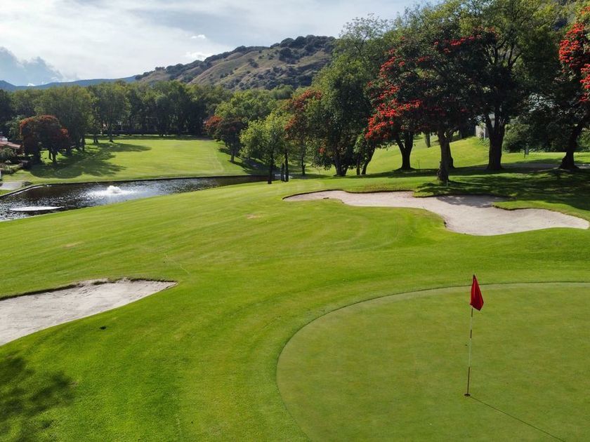 venta Casa en Club de Golf Santa Anita, Tlajomulco de Zúñiga (EB-LB4635s)- icasas.mx