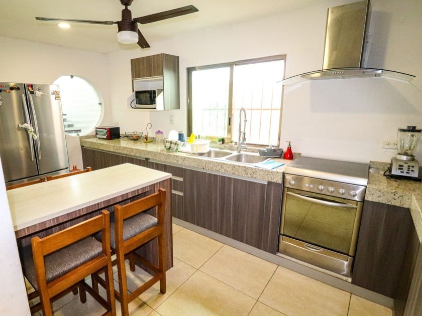 venta Casa en San Antonio Kaua, Mérida, Yucatán (EB-IB9388s)- icasas.mx