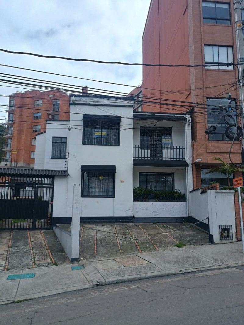 arriendo Apartamento en Pardo Rubio, Chapinero (A6311412 ...
