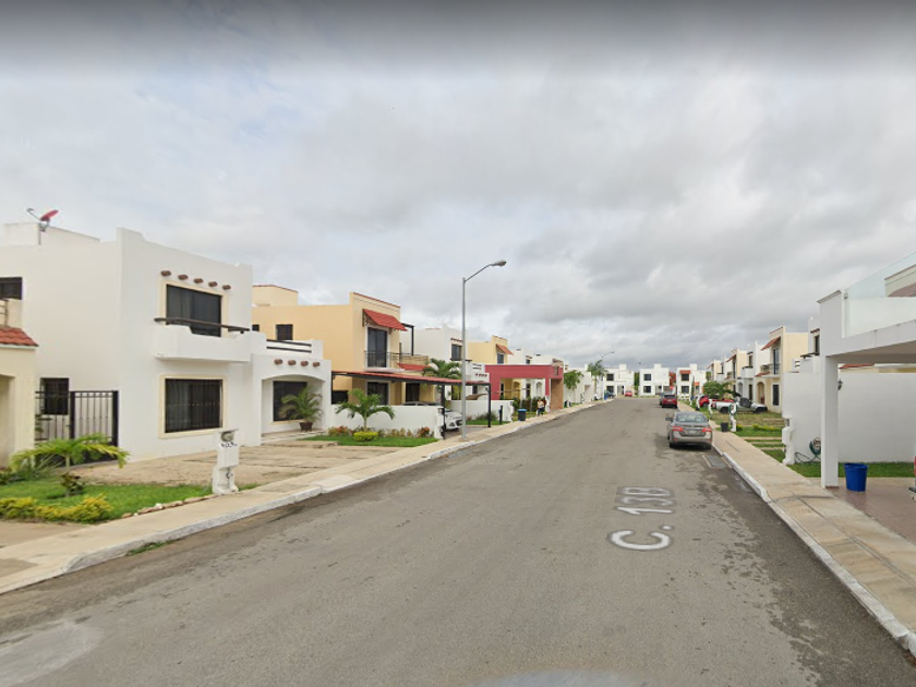 venta Casa en Gran Santa Fe, Mérida, Mérida, Yucatán (YRBRST1786 ...