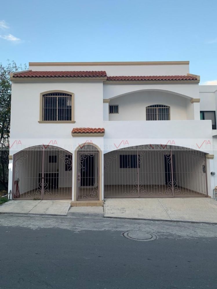 renta Casa en Jardines del Paseo 1 Sector, Monterrey (EB-SJ0738)- icasas.mx