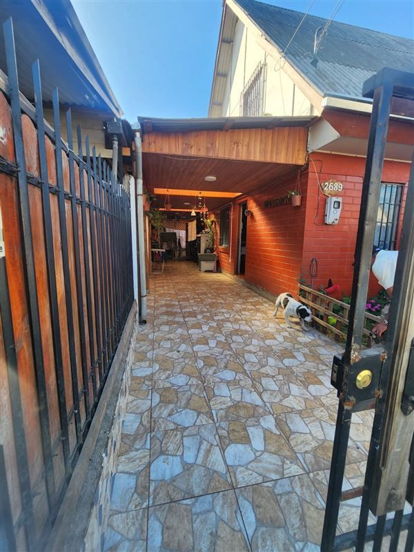 venta Casa en Molina, Curicó (101091164)- icasas.cl