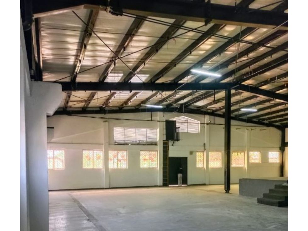 arriendo Bodega en Lago Gaitán, Norte (8589611)- puntopropiedad.com