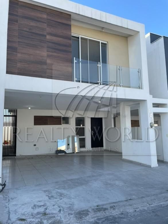 renta Casa en Apodaca Centro, Apodaca (40-CR-7691)- icasas.mx