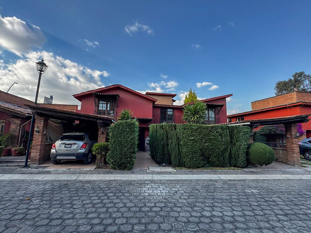 venta Casa en condominio en La Michoacana, Metepec, Metepec (EB-SO4266)- icasas.mx