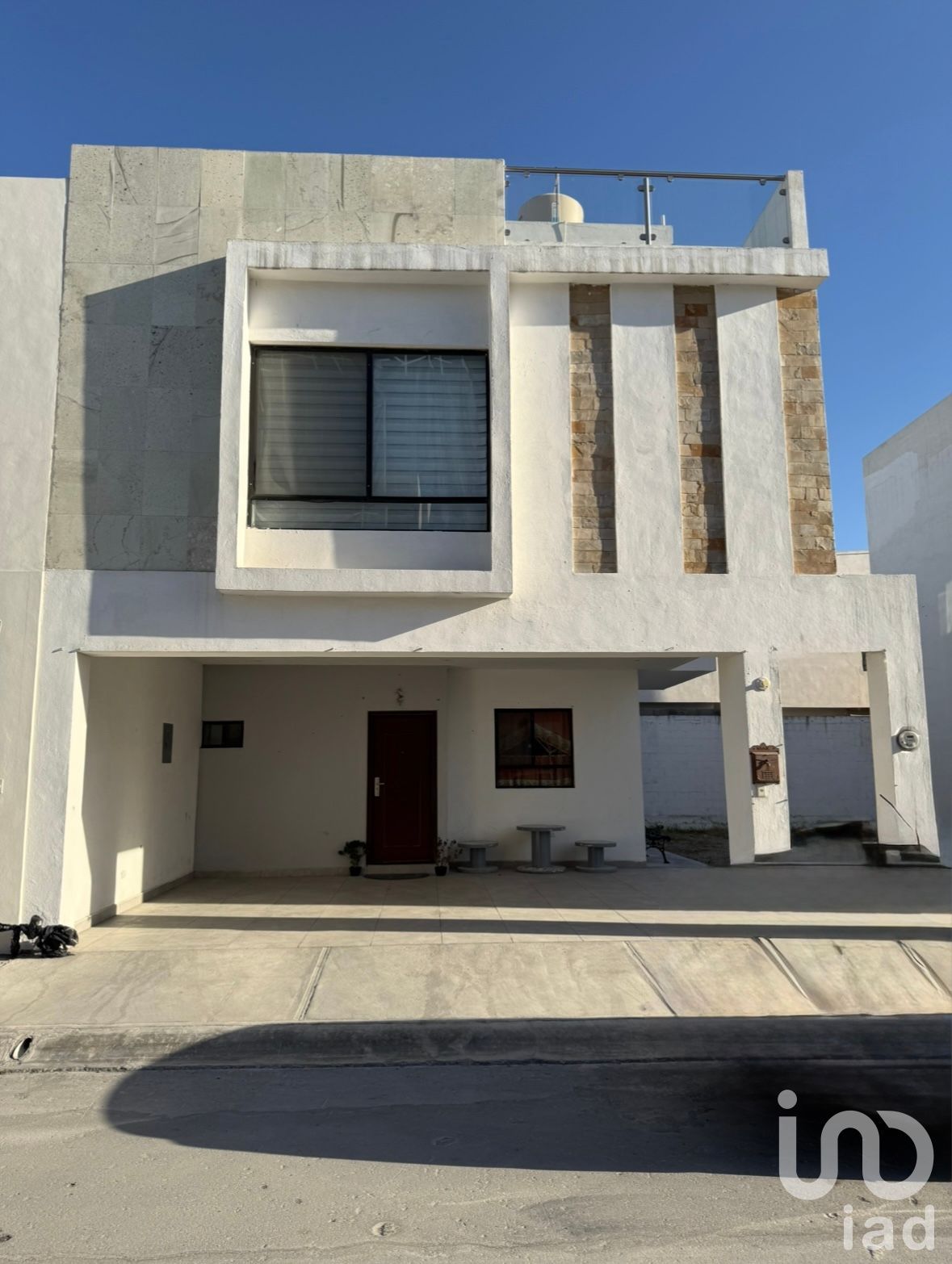 venta Casa en Valle Del Pedregal, Apodaca (NEX-244343)- icasas.mx