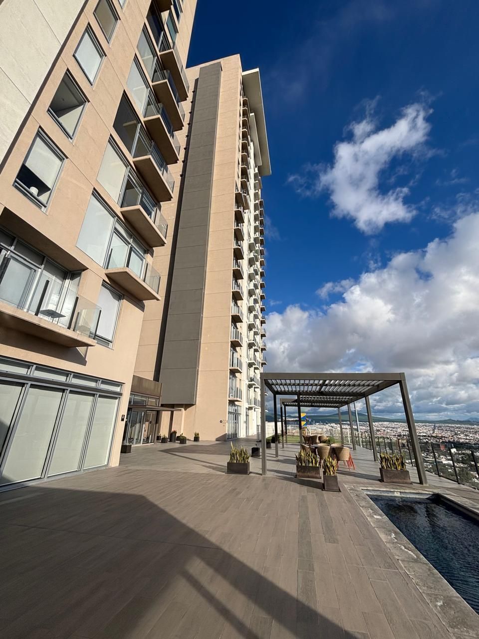venta Departamento en Balcones Coloniales, Municipio de Querétaro (EB ...