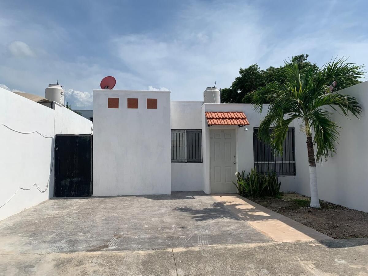 renta Casa en Ciudad Caucel, Mérida, Yucatán (EB-RB4119)- icasas.mx