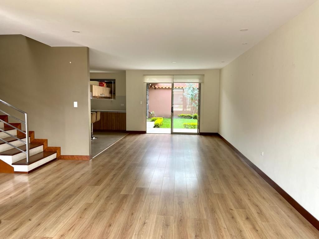 arriendo Casa en Nulti, Cuenca (HHO7327733)- icasas.ec