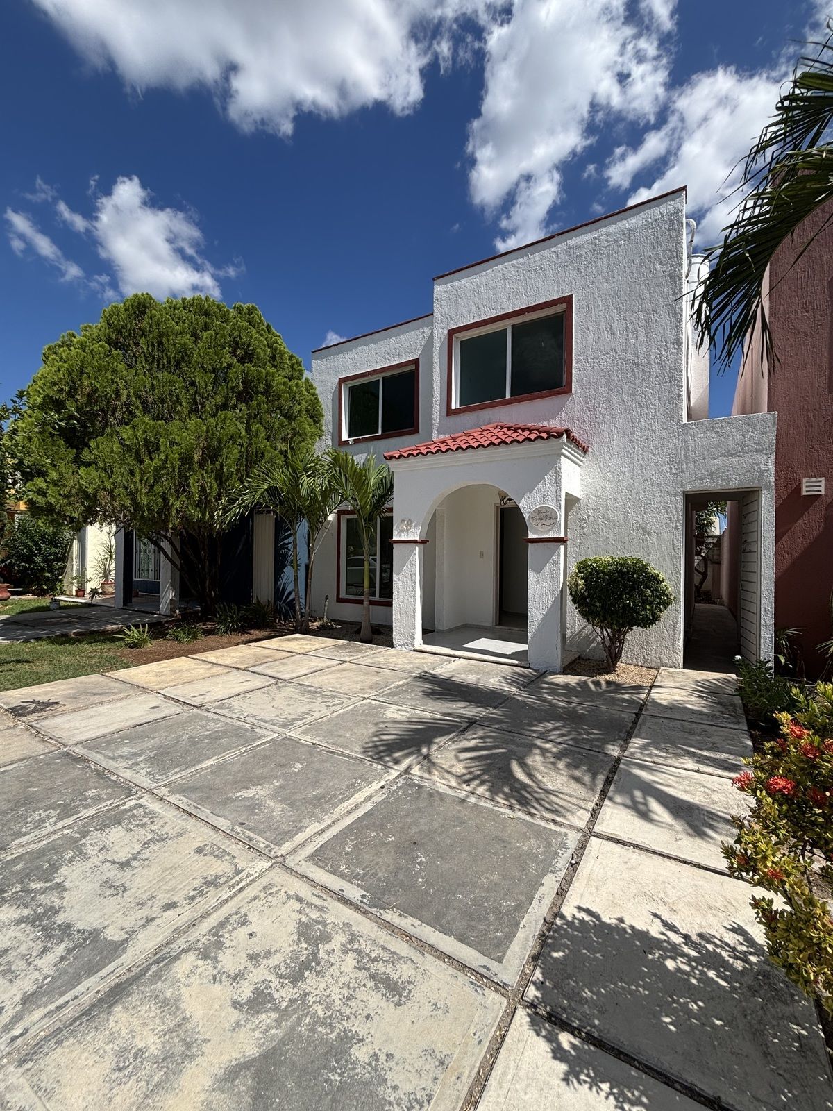 venta Casa en Privada las Palmas, Mérida, Yucatán (EB-UA0420)- icasas.mx