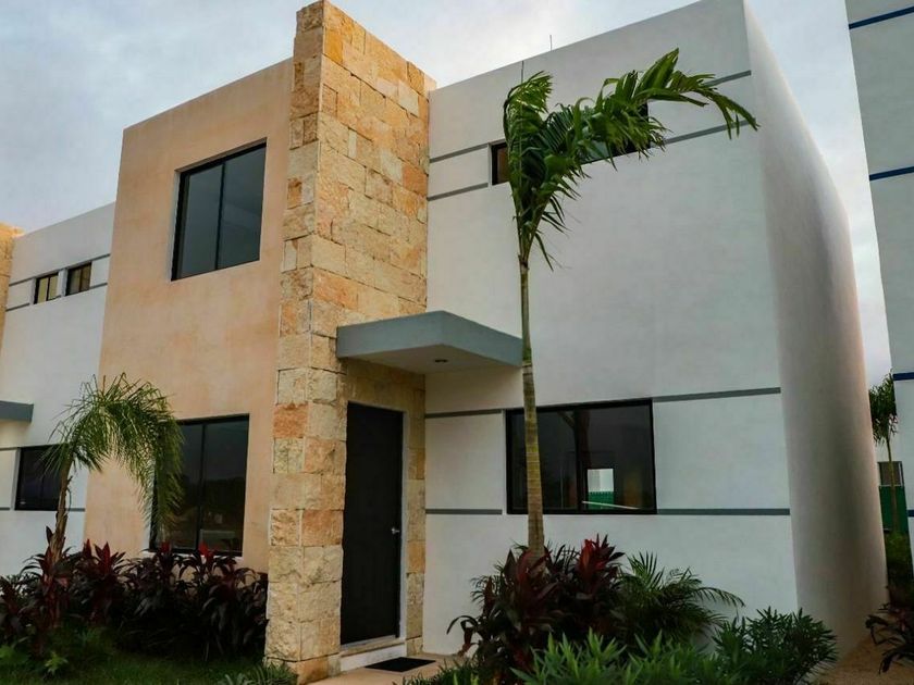 venta Casa en Ciudad Caucel, Mérida, Yucatán (EB-HL8867s)- icasas.mx