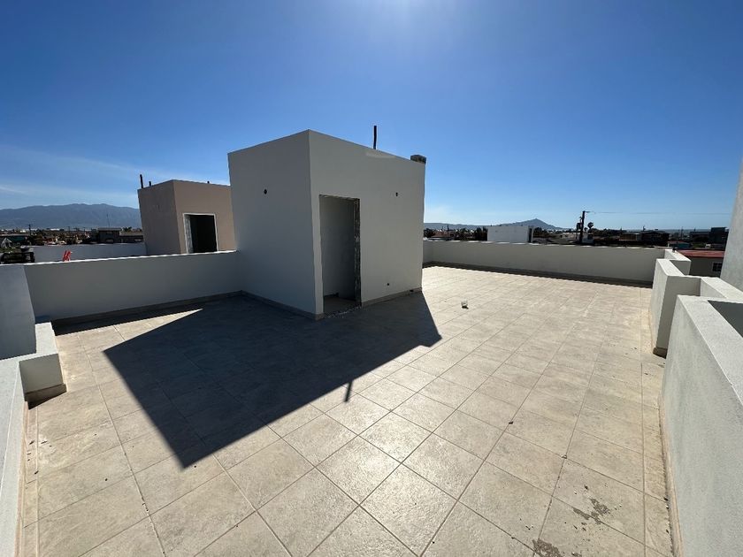 venta Casa en Playas de Chapultepec, Ensenada (EB-MV1769s)- icasas.mx