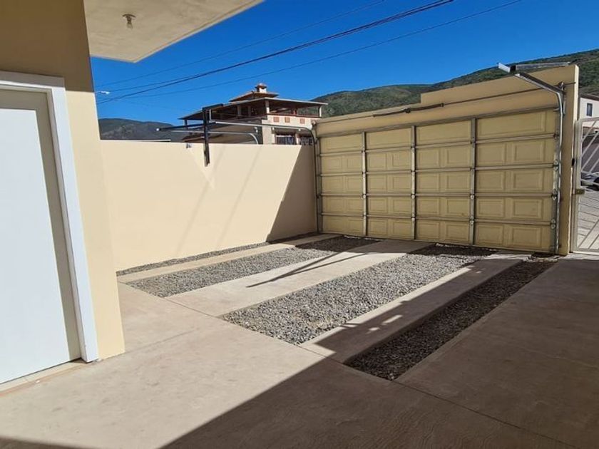 venta Casa en Villas del Rey, Ensenada (EB-JS0851s)- icasas.mx