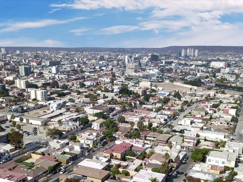 venta Casa en Chapultepec, Tijuana, Tijuana (360203--402)- icasas.mx