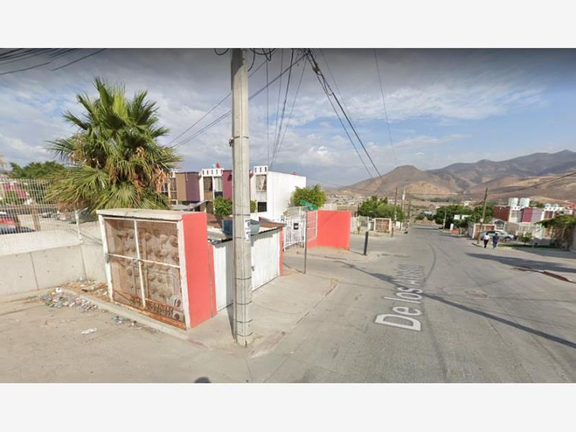 venta Casa en García, Tijuana, Tijuana (MX22-ML1061)- icasas.mx