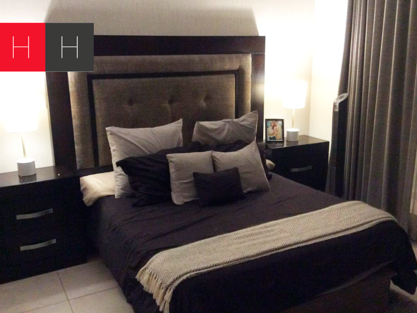 venta Casa en Cosmópolis, Apodaca (EB-OL2006s)- icasas.mx