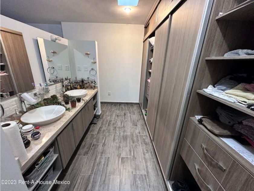 renta Casa en Zakia, El Marqués (7005739)- icasas.mx