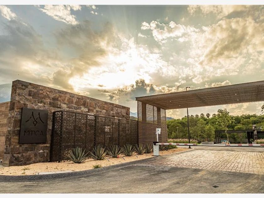 venta Casa en El Barrial, Santiago, Nuevo León (MX22-MD4404)- icasas.mx