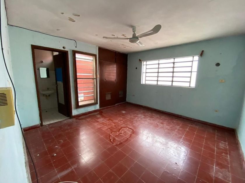 venta Casa en Mérida Centro, Mérida, Yucatán (EB-KS8579s)- icasas.mx