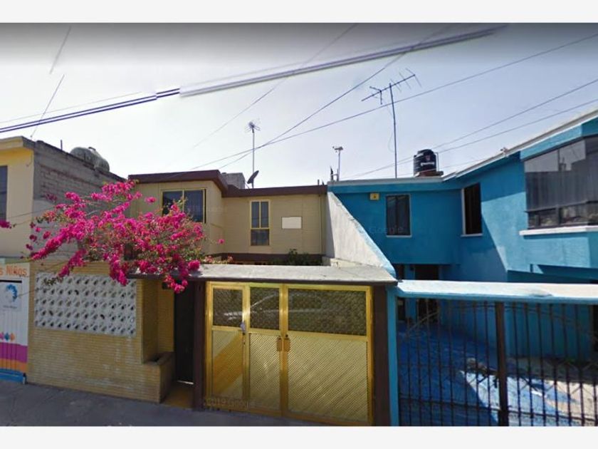 venta Casa en San Cristóbal Centro, Ecatepec de Morelos (MX22-MK5276 ...
