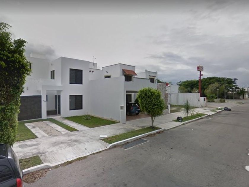 venta Casa en Gran Santa Fe, Mérida, Mérida, Yucatán (LUN*11)- icasas.mx