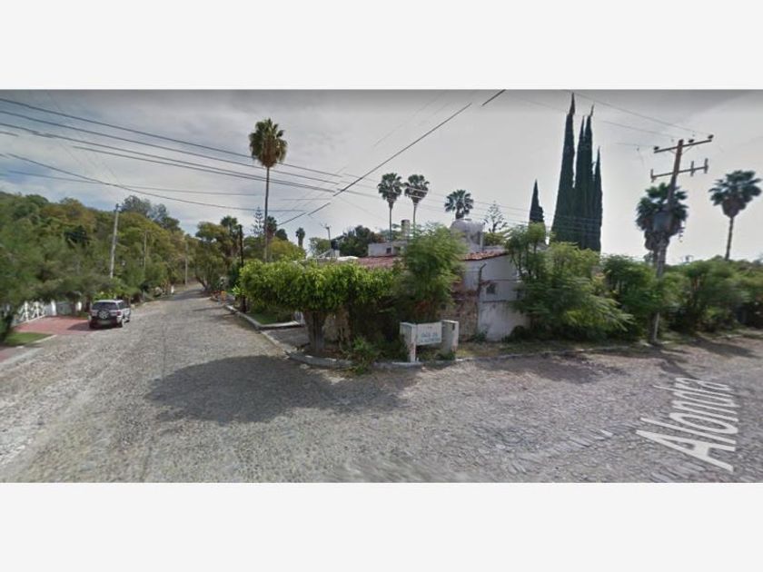 venta Casa en Ajijic Centro, Chapala, Jalisco (MX22-NT8250)- icasas.mx