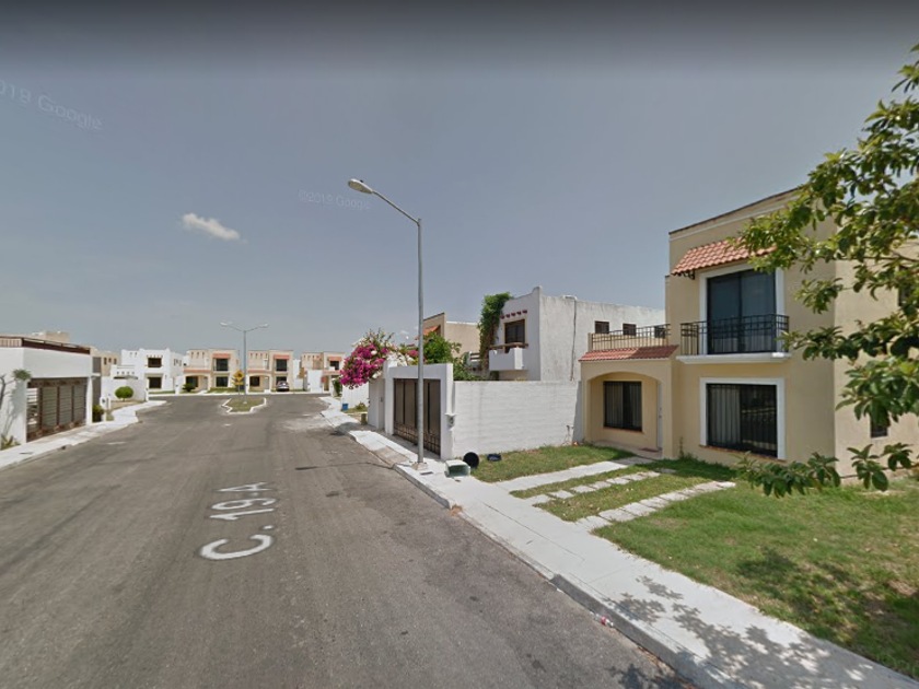 venta Casa en Gran Santa Fe, Mérida, Mérida, Yucatán (YRBR6F16286 ...