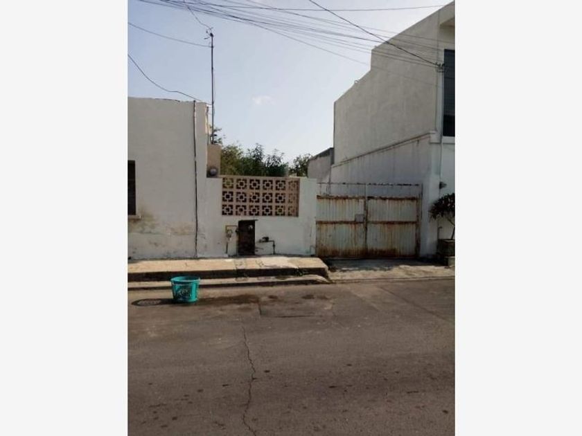 venta Casa en San Nicolás de los Garza Centro, San Nicolás de los Garza ...