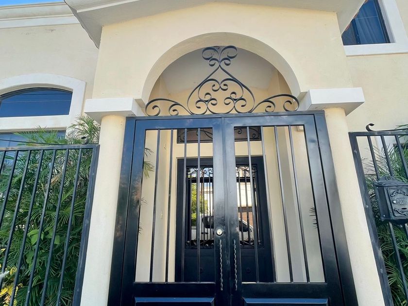 venta Casa en fraccionamiento en Cumbres Residencial, Hermosillo ...