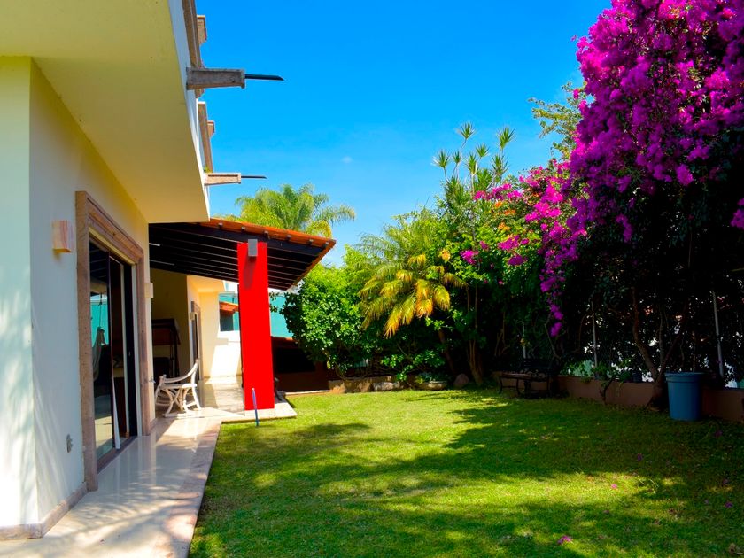 venta Casa en Ajijic Centro, Chapala, Jalisco (417371--24)- icasas.mx