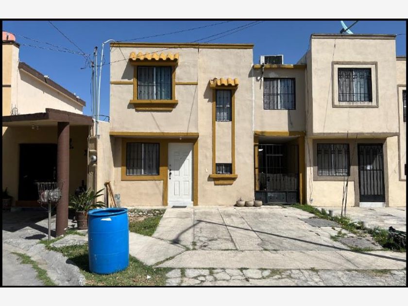 venta Casa en Jardines de San Jorge, Apodaca (MX22-MQ8721)- icasas.mx