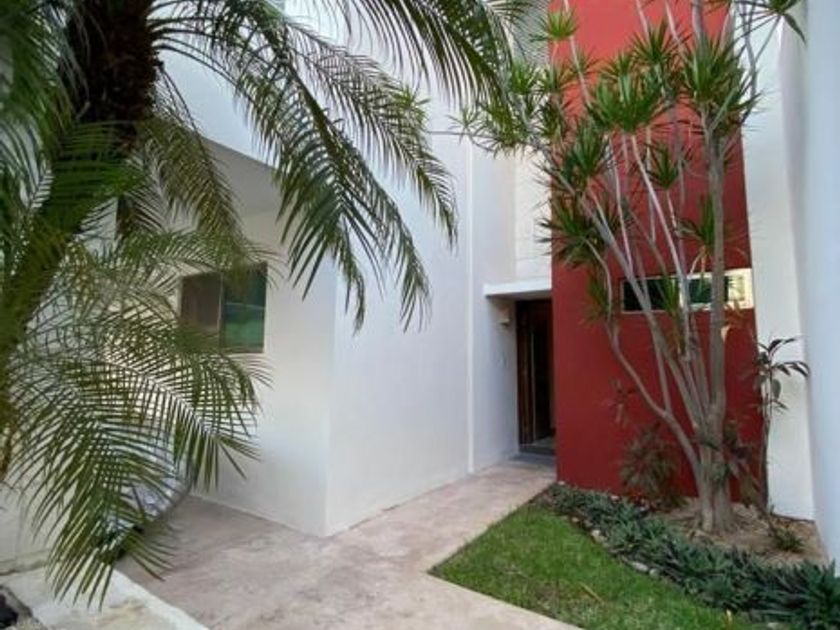 venta Casa en Fraccionamiento Altabrisa, Mérida, Mérida, Yucatán (303.R ...