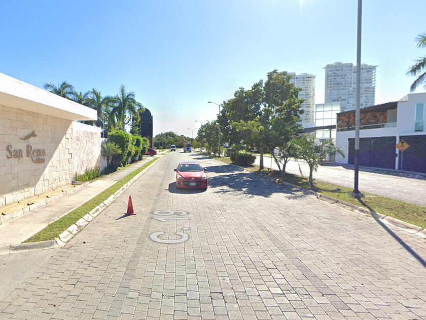 venta Casa en condominio en Fraccionamiento Altabrisa, Mérida, Mérida ...