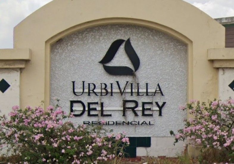 venta Casa en Urbi Villa del Rey, Huehuetoca (46BBALM476)- icasas.mx