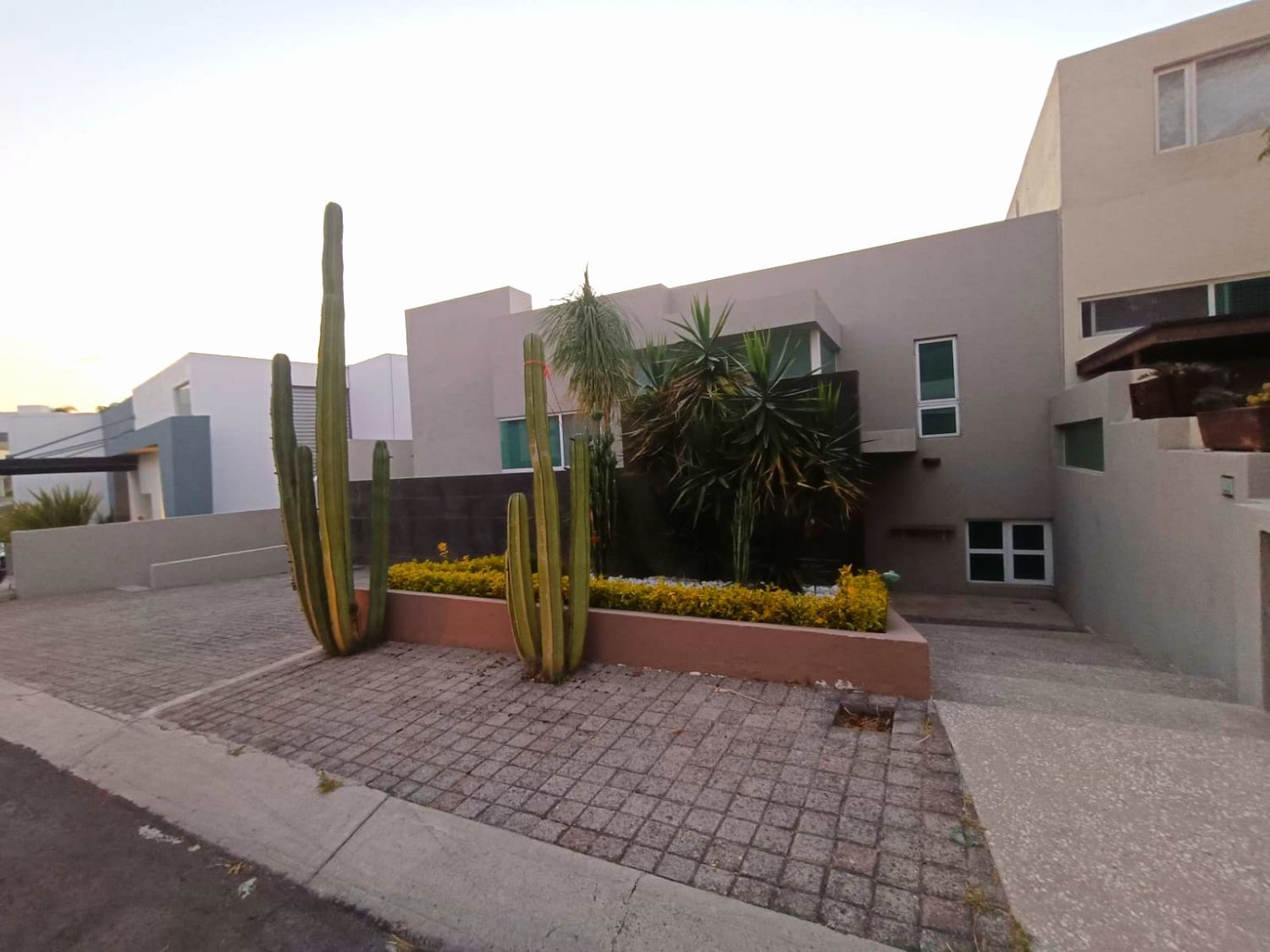 renta Casa en Misión De Concá, Municipio de Querétaro (EB-SF8770 ...