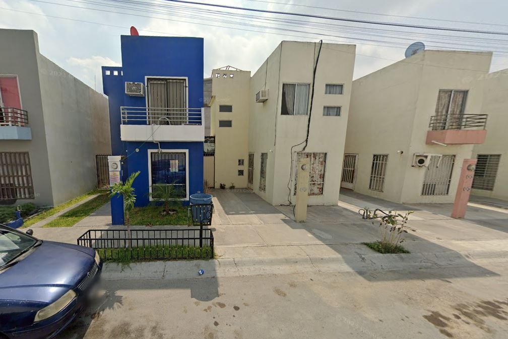 venta Casa en Cosmópolis, Apodaca (OSE RC1885)- icasas.mx