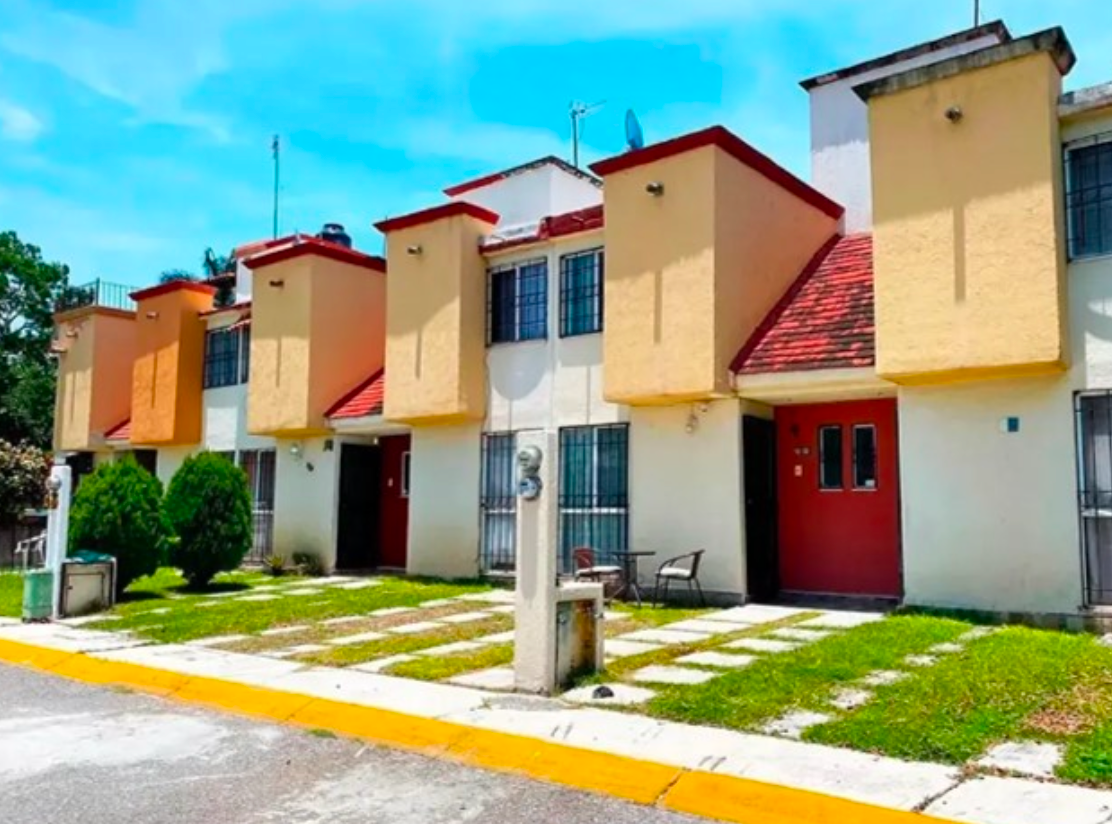 venta Casa en Xochitepec Centro, Xochitepec, Morelos (CJ)- icasas.mx
