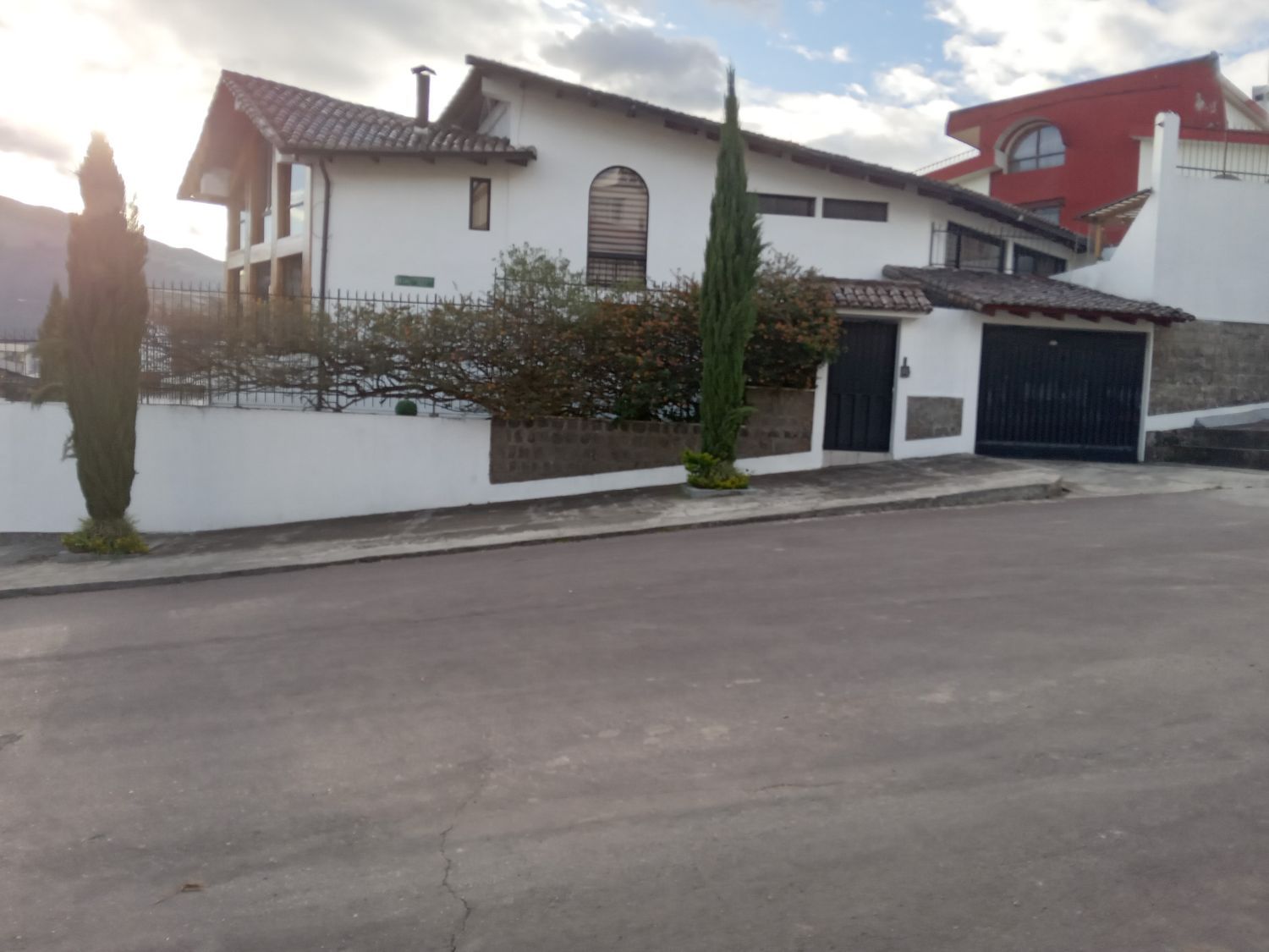 arriendo Casa en Iñaquito, Quito (N1151)- icasas.ec