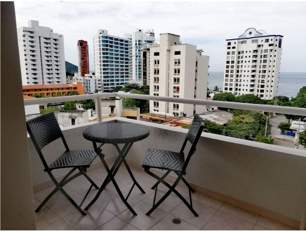 venta Apartamento en Rodadero Tradicional, Centro (109)- puntopropiedad.com