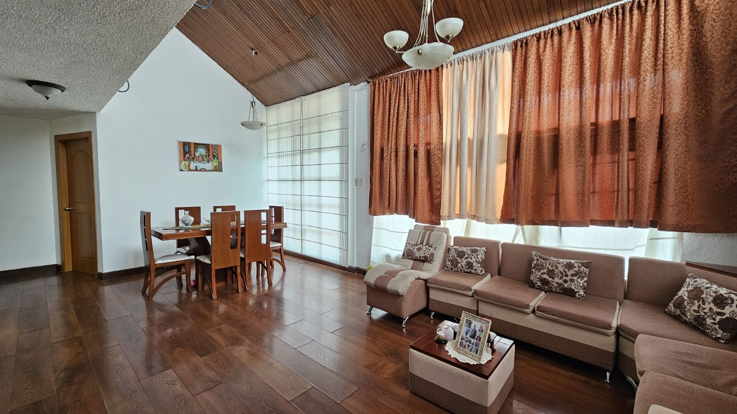 venta Casa en El Condado, Centro Norte (ETORRES)- icasas.ec