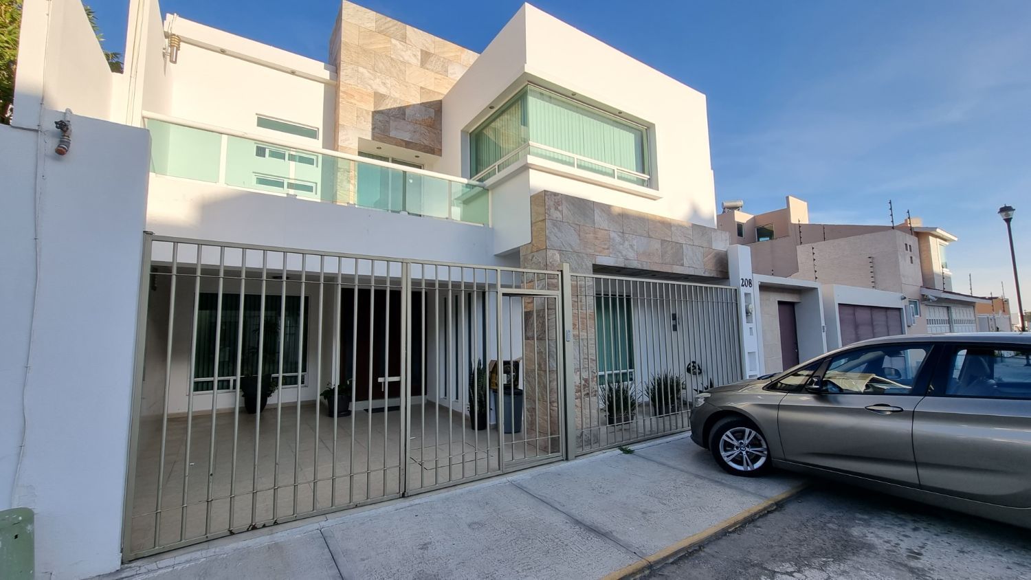 venta Casa en La Moraleja, Pachuca de Soto (La moraleja)- icasas.mx