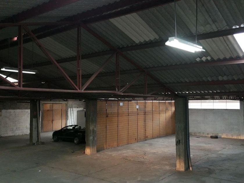 arriendo Bodega-Galpon en Hermano Miguel, Cuenca (NAV.1.IND)- icasas.ec