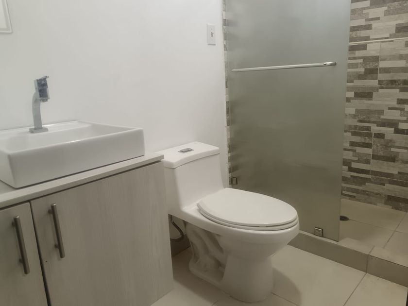 arriendo Departamento en Ayacucho, Guayaquil (1142)- icasas.ec