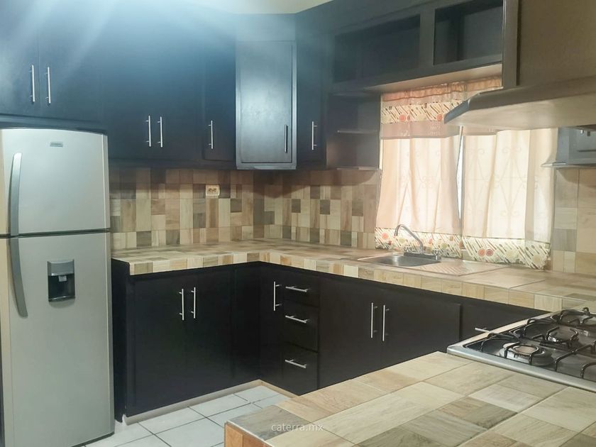 renta Casa en El Ranchito, Hermosillo (0139)- icasas.mx