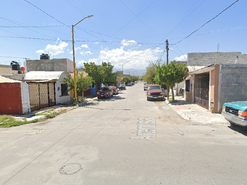 venta Casa en Ciudad las Torres, Saltillo, Coahuila (AQ107-875 )- icasas.mx