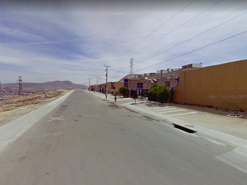 venta Casa en El Refugio, Tijuana, Tijuana (ST1233)- icasas.mx